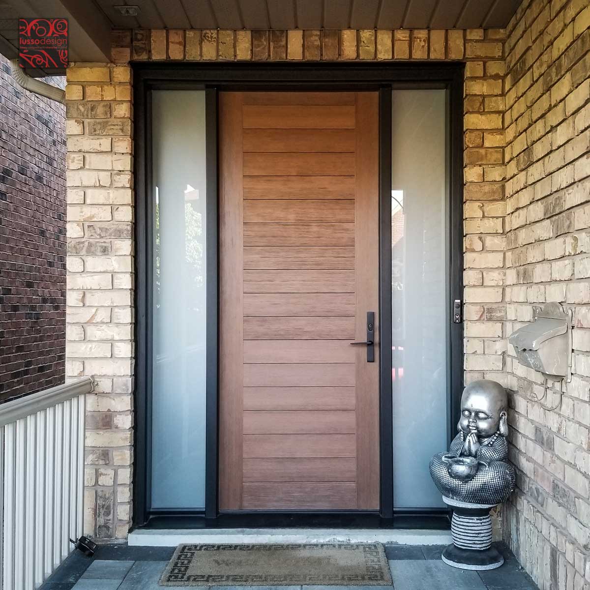 Landing Fiberglass Doors - Lusso Design - Entry Doors